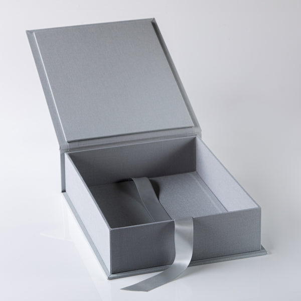 Large Portrait Photo Box: 10x8" - The Photographer's Toolbox